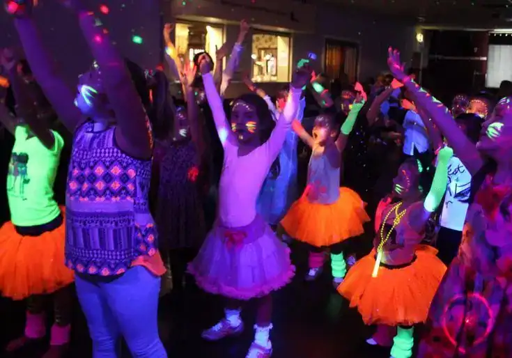 27 End-of-Year School Party Ideas to Make It Unforgettable